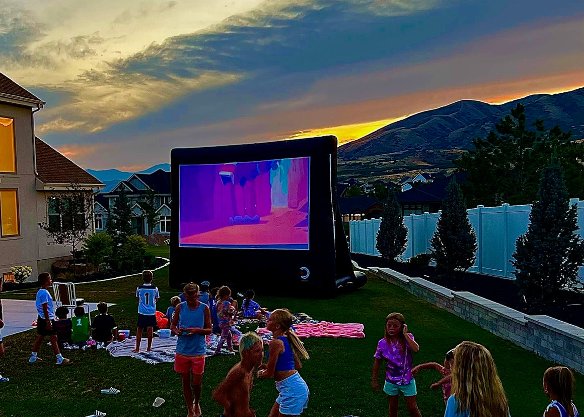 Elite Outdoor Movies Outdoor Inflatable Movie Screens and Systems